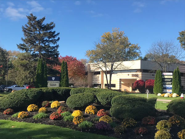 Christopher Bates, MD, FACP - Internal Medicine in Toledo OH - MDVIP